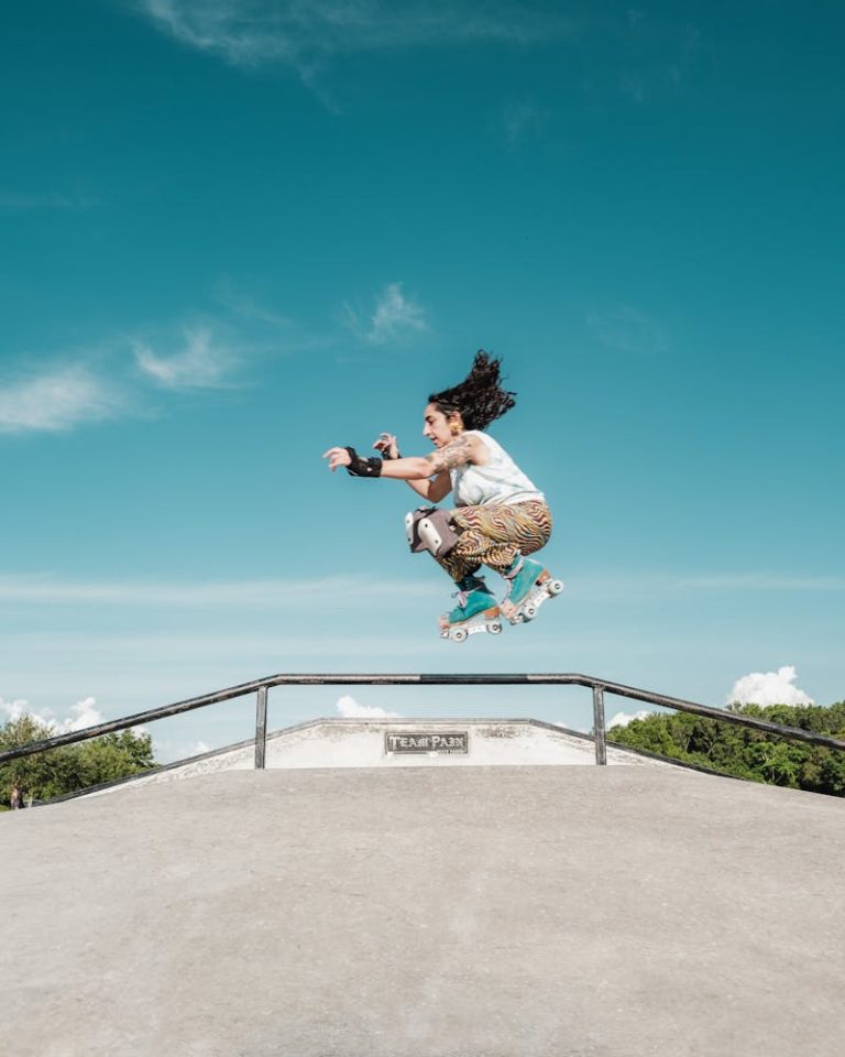 Top 10 Roller Skating Tricks for Beginners - Roller Skating’s New ...